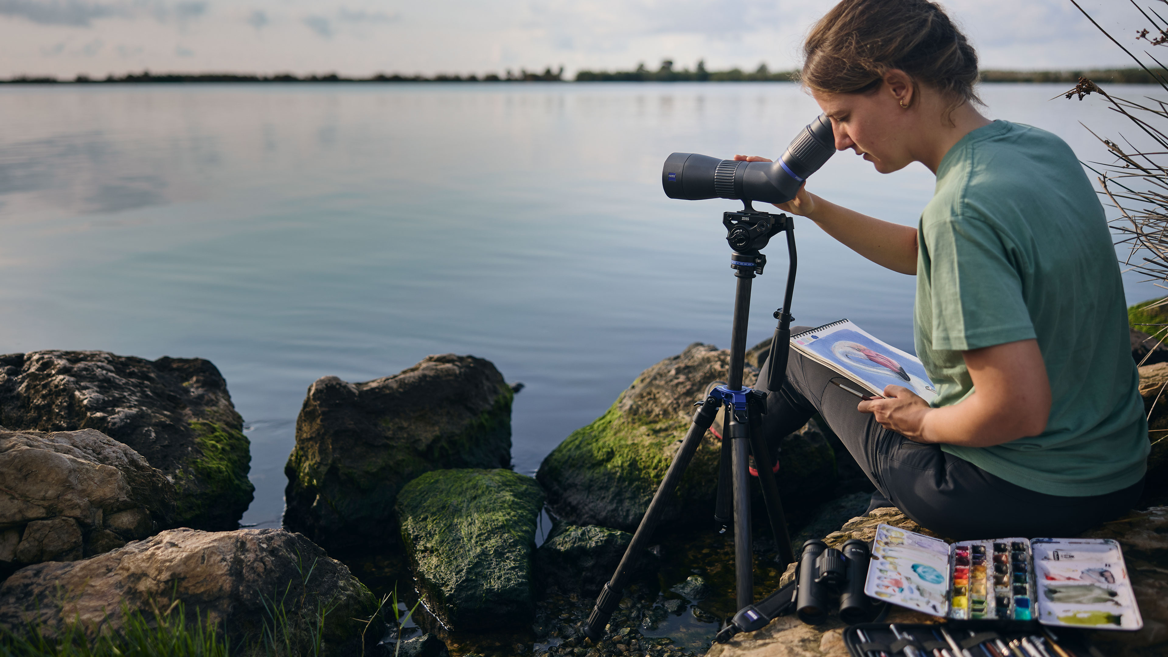 ZEISS Conquest Apia | The compact and lightweight spotting scope for ...